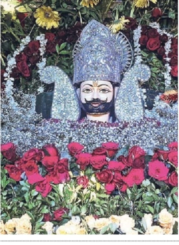 Baba Shyam decorated with flowers at Parbatpura and Madar Gate, Bhajans ...