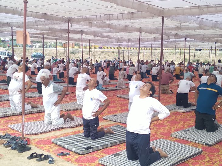 International Yoga Day celebrated in Chaksu | चाकसू में मनाया ...