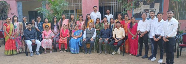 All the students of B.Sc. final year passed in Nikum College, Pooja ...