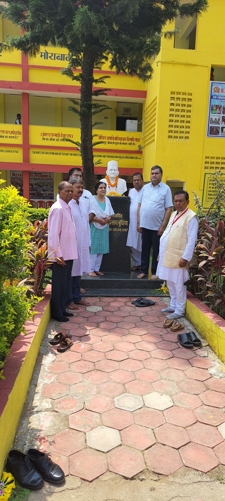 Tribute paid to Ganga Prasad Budhiya on his death anniversary at ...