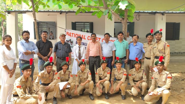 18 NCC cadets of Chakradharpur Railway School were honored by giving them A level certificate ...