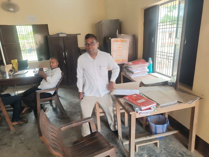 150 files missing in Sultanpur's Baldirai tehsil | सुल्तानपुर के ...