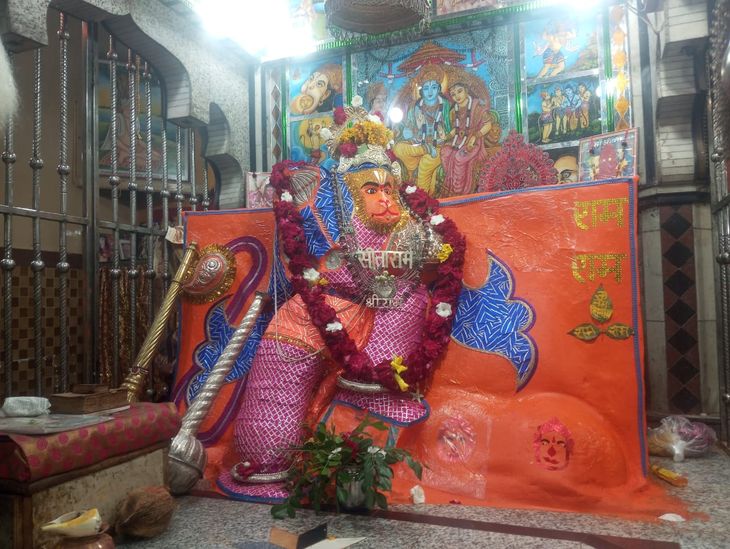 Bajrang Bhakt Mandal decorated the idol of Hanumanji | बजरंग भक्त मंडल ...