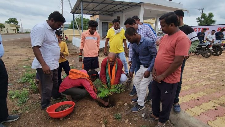 Plants will become a symbol of respect and love for the environment and ...