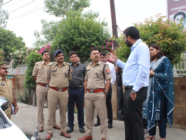 Meerut DM, SSP inspected the Kanwar route | मेरठ में डीएम- एसएसपी ने किया कांवड़ मार्ग का ...