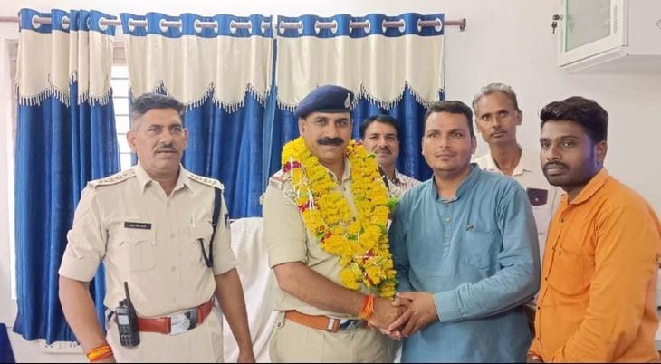 The Village Defense Committee honored the newly arrived police station ...