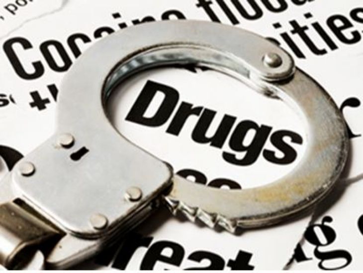 6 accused including two women and a history sheeter arrested with 179 ...