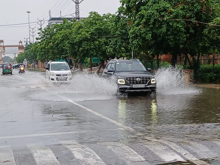 The clouds rained heavily, the mercury dropped by one degree due to 25 ...