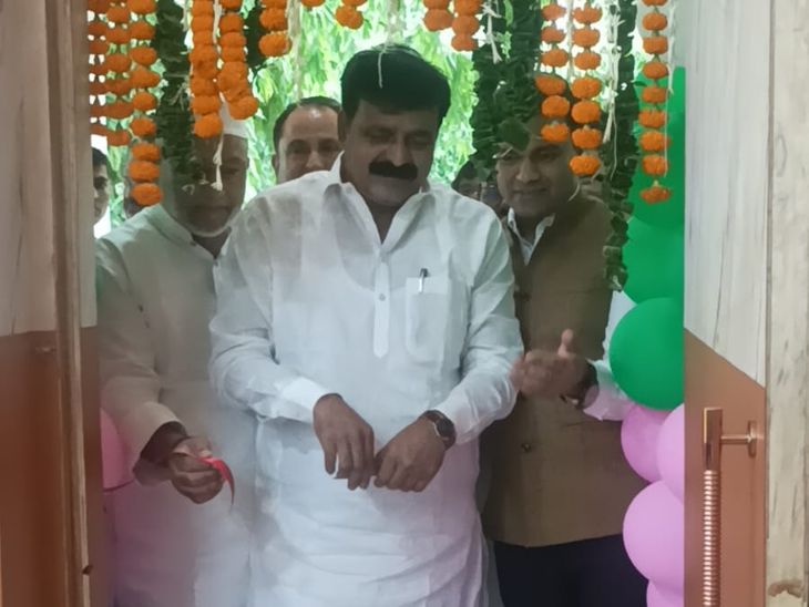 Minister Jama Khan inaugurated the Mahananda Auditorium building ...