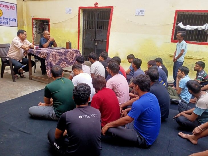 Prisoners heard the lesson of humanity and peace Gangapur City ...