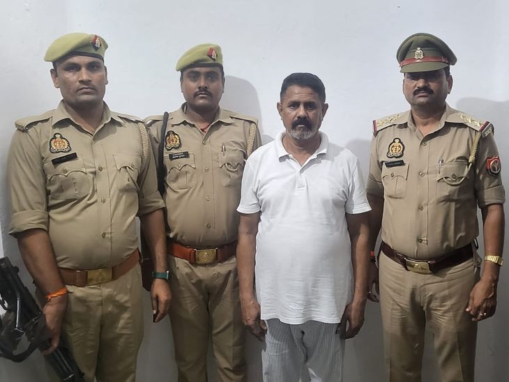 Police raided the house of Mokhtar Ansari's brother
