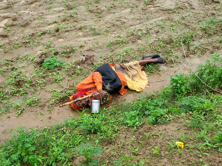A monk died due to electric shock | करंट की चपेट में आने से साधु की मौत ...