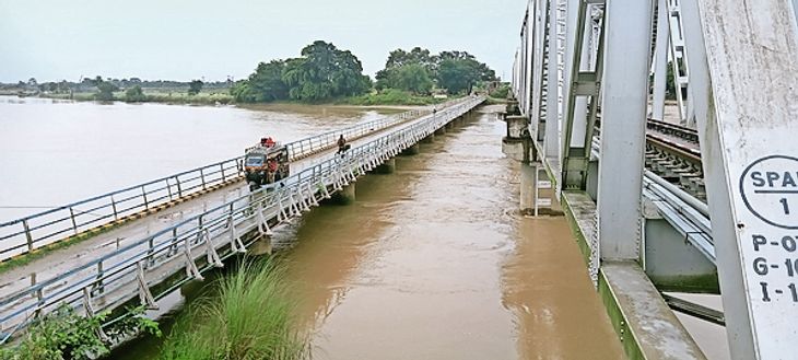Kamla river reached 50 cm above the red mark in Jhanjharpur | कमला नदी ...