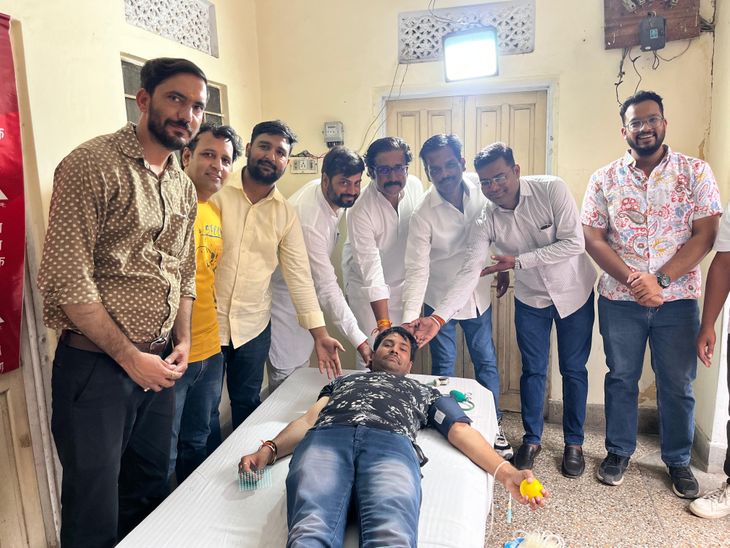 Rajasthan News, Blood donation camp organized by Bindas-Brothers Group