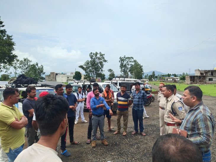 Joint action of traffic police and RTO | ट्रैफिक पुलिस और आरटीओ की ...