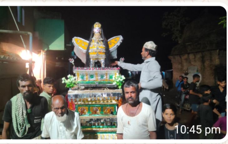 Burraq set out on a city tour, a tradition that has been going on for ...