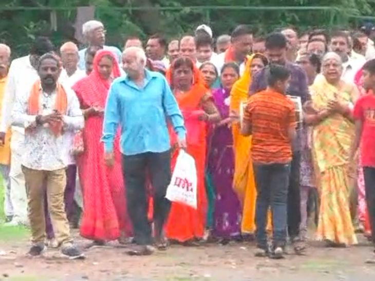 Enthusiasm in Hindu society after presentation of Bhojsala report ...