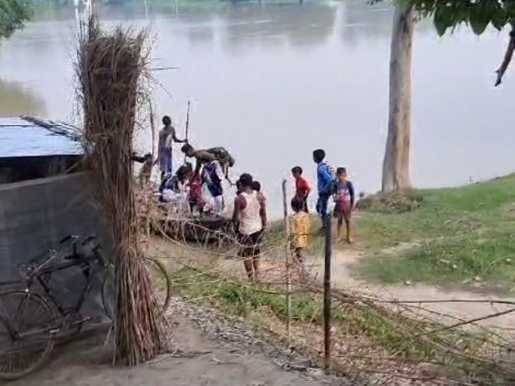 Flood wreaks havoc in Taraiya, Panapur, Maker of Saran | सारण के तरैया ...