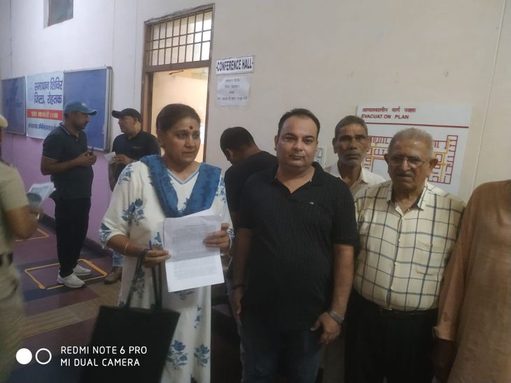 Dirty water coming in Jhang Colony, memorandum submitted to DC | झंग ...