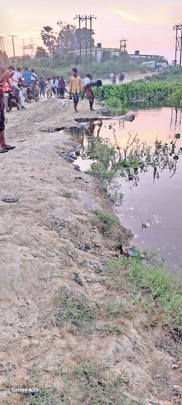 Water started flowing through the diversion built in the Kamla river at ...