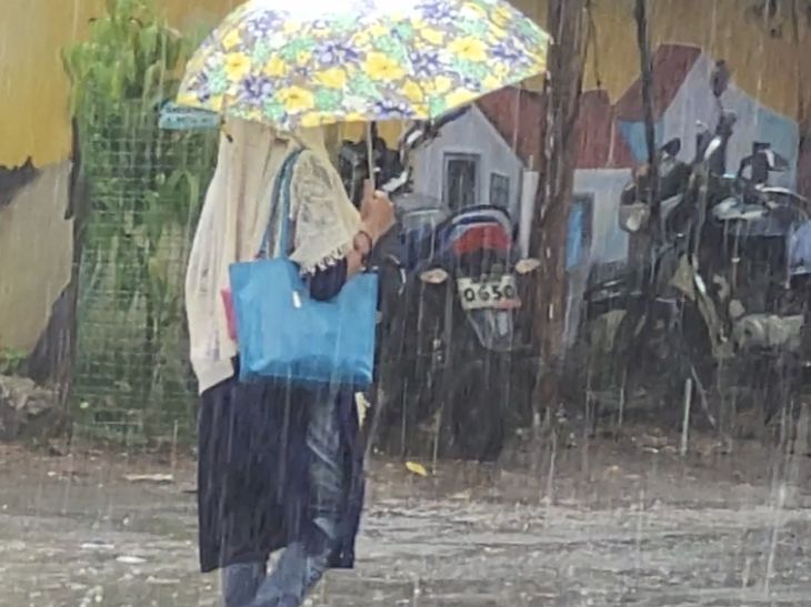 Heavy rain is expected after noon. Four inches of rain fell in Amla ...