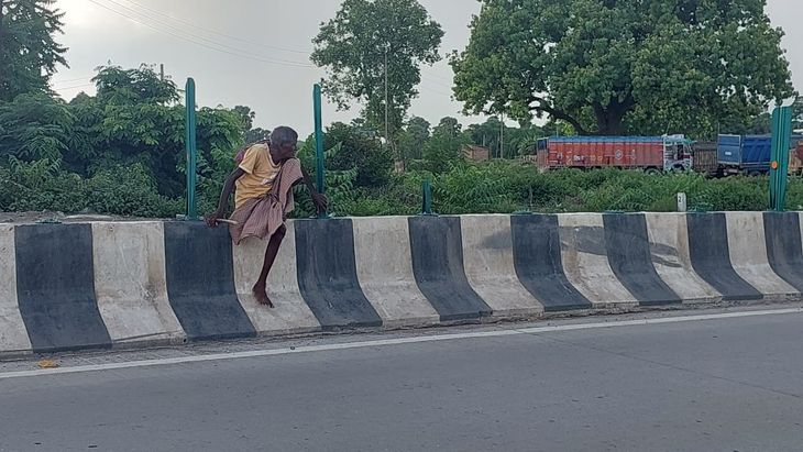 Due to no U-turn on NH-20, dividers were broken at many places to make ...