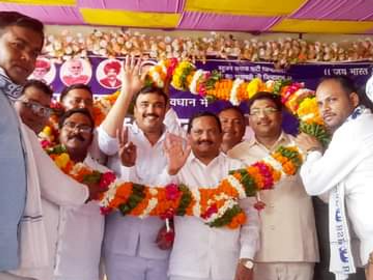 up, prayagraju, BSP will contest by-election on Phulpur seat ...