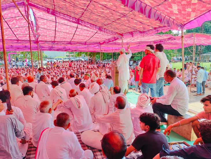 Mahapanchayat held in Dimple Meena murder case | डिंपल मीना हत्याकांड ...