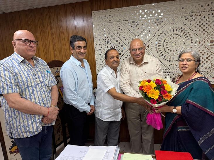 Kuldeep Raj became the interim president of Bhadohi CEPC | भदोही ...