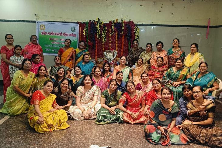Women celebrated Rani Sati Dadi Maa's Sindhara festival with great pomp ...