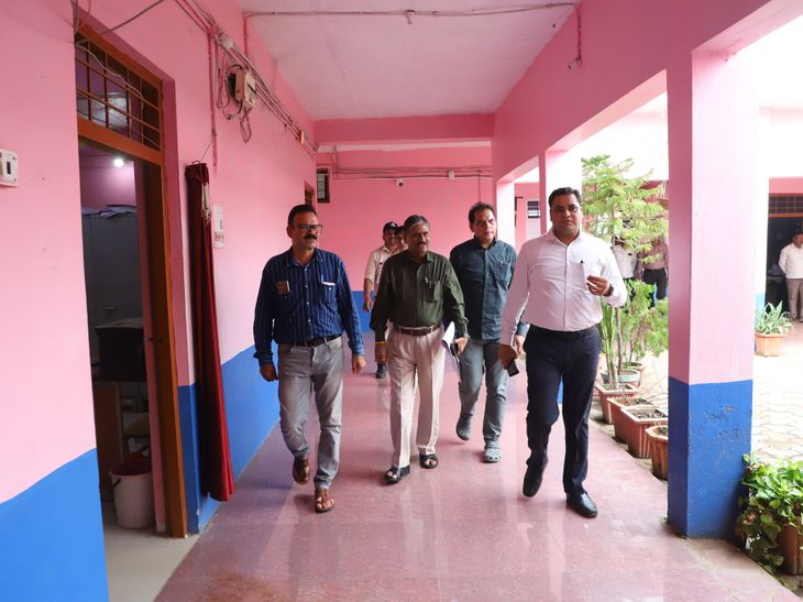 The collector visited Soyat-Susner | कलेक्टर ने सोयत-सुसनेर का किया ...