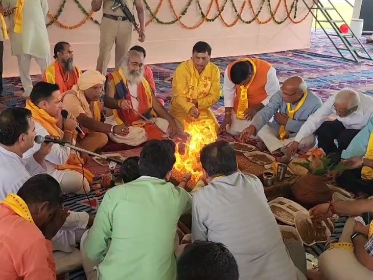 Tree plantation at Kalki Dham in Sambhal | संभल में कल्कि धाम पर ...