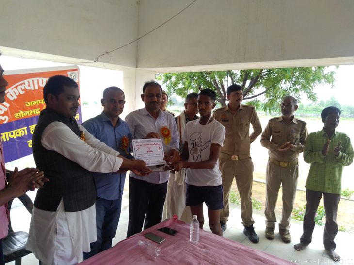 Amrit Mini Marathon organized | अमृत मिनी मैराथन का आयोजन: क्षेत्रीय ...