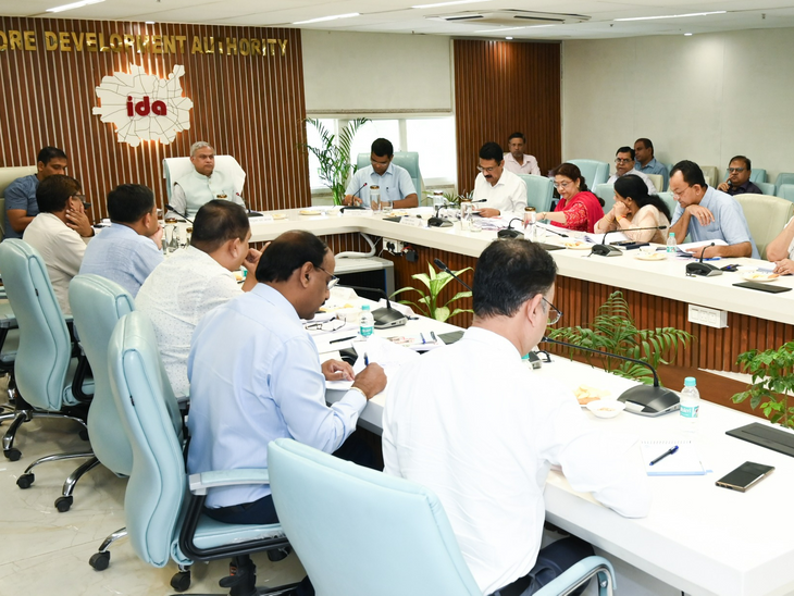 Before Simhastha, there is a plan to build 15 km long Ahilya Path ...