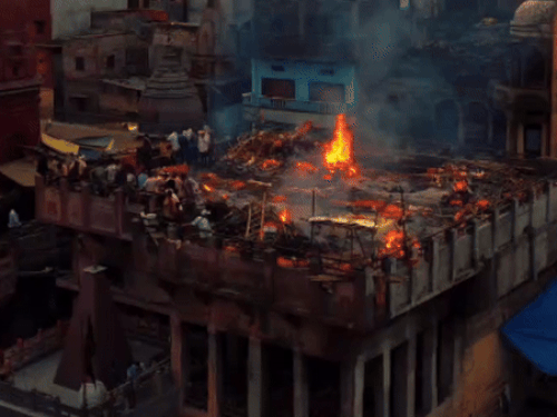 Varanasi Ganga Ghats started drowning again in Varanasi | वाराणसी में ...