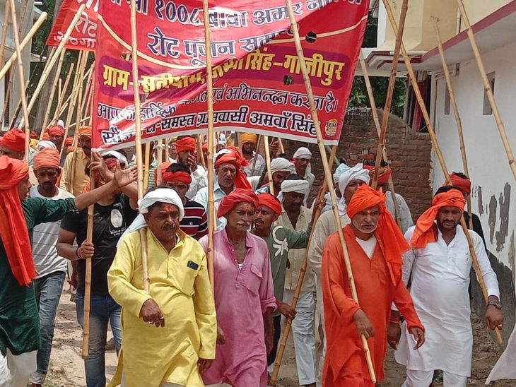 A wave of faith surged in the Rot Poojan Utsav of Shrinath Baba ...