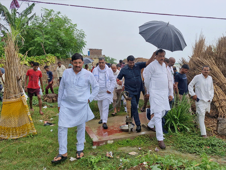 Ghosi MP met flood victims in Devranchal