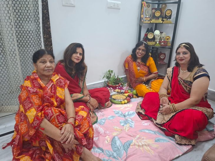 Kajari Teej festival was celebrated by narrating the story of Teej Mata ...