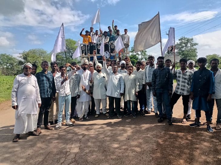People of the society took out a bike rally on the birth anniversary of ...