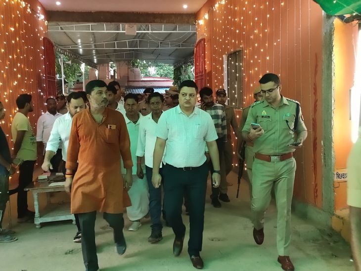 Birthday celebration at Baba Kinaram Math in Chandauli | चंदौली में ...