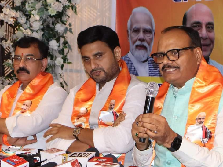 Deputy CM Lucknow member BJP party workers neeraj Singh Brajesh pathak ...