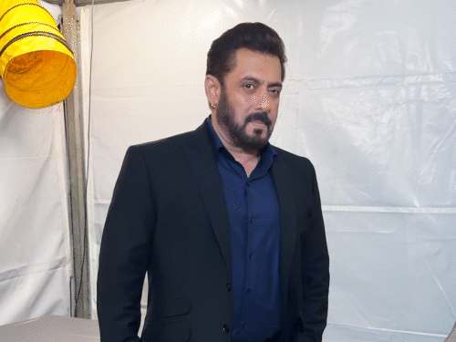 Salman Khan Kick Off Bigg Boss 18 Promo shoot amid life threat from ...