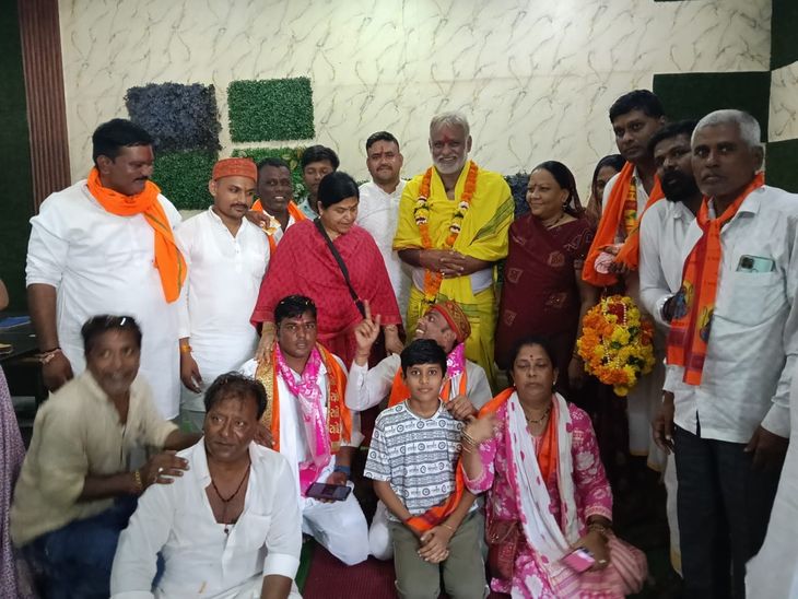 Hiking from Barwah to Ujjain | बड़वाह से उज्जैन तक पैदल यात्रा: मंदिर ...