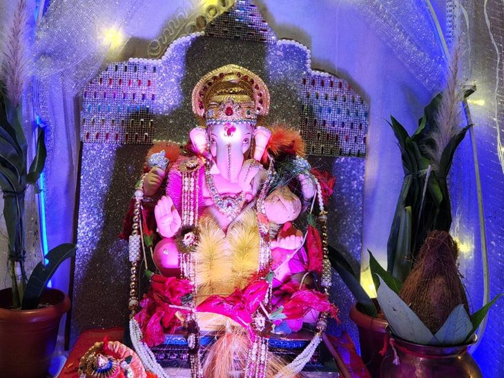 Shri Ganesh is enthroned in Neelkanth Colony of Indore | इंदौर की ...