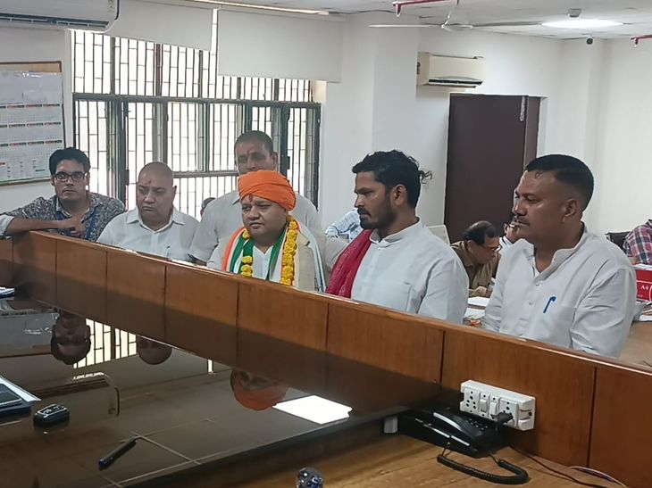 Congress Candidate Neeraj Sharma Filed Nomination NIT Faridabad News