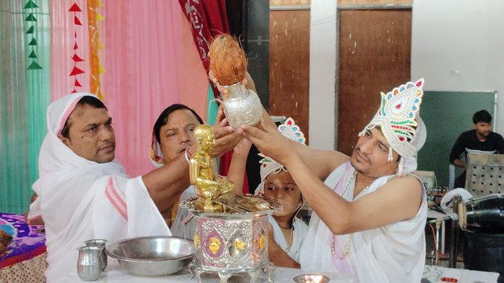 Daslakshan festival: rituals being performed in Fagi Jain temples ...