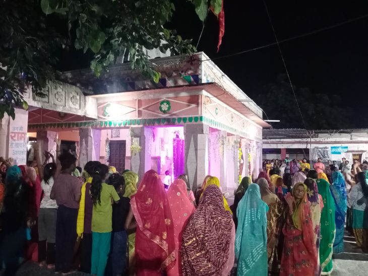 Political wishes are fulfilled by Maha Aarti at Shri Dadaji Dham ...