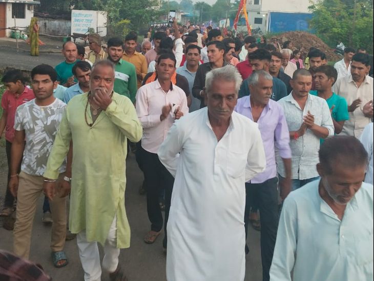 Dola Gyaras celebrated in Jatakheda | जताखेड़ा में मनाई डोल ग्यारस ...