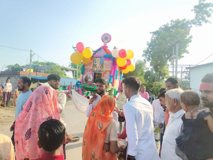 Dola Gyaras celebrated in Vasudev | वासुदेव में डोल ग्यारस मनाई: भगवान ...