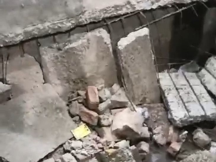 MPRDC drain in Khimlasa collapsed due to dilapidation | खिमलासा में ...